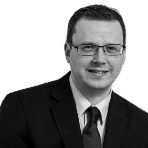 Experienced Barrister for Landlord & Tenant Disputes | Andrew Mckie